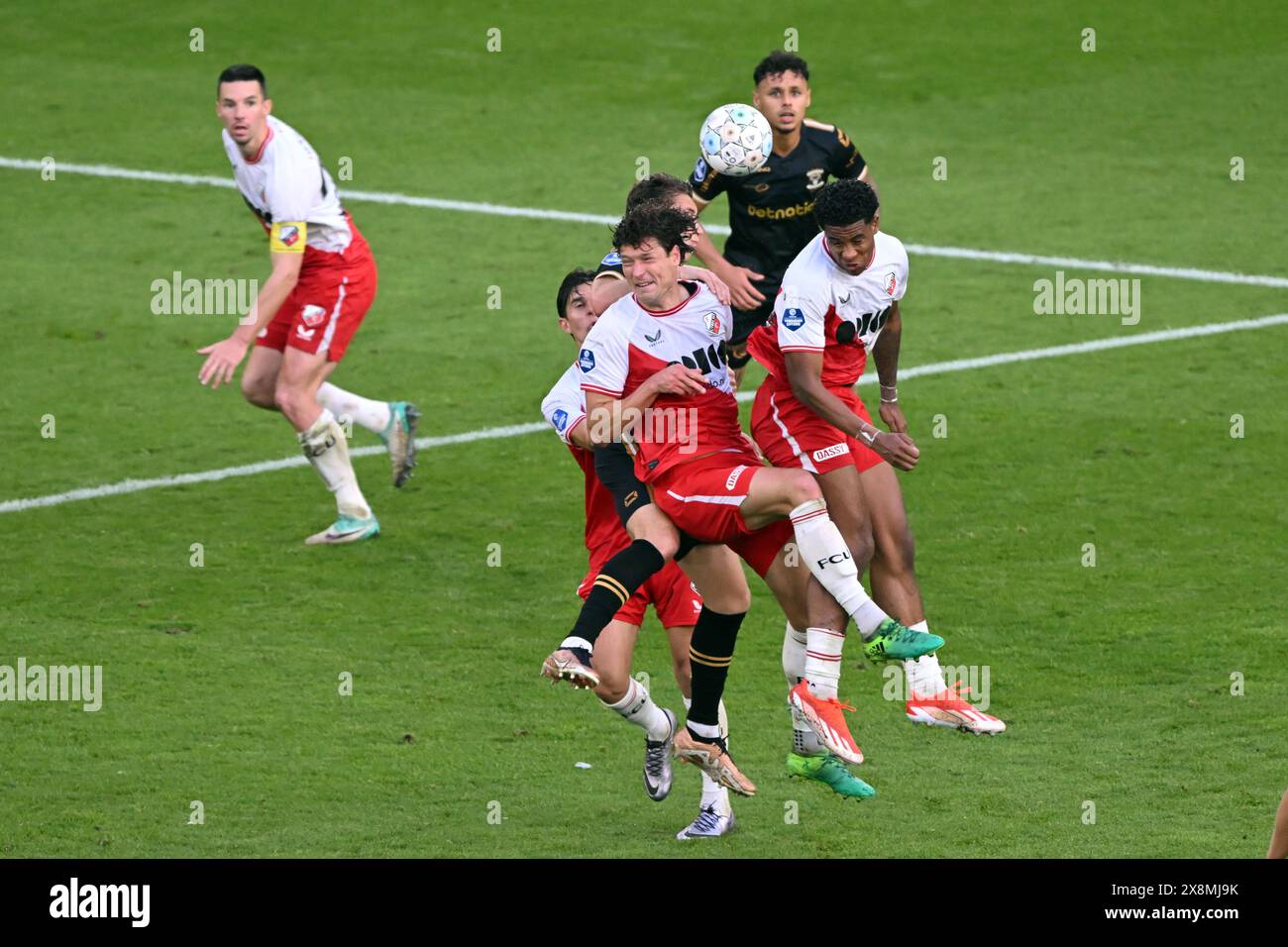 UTRECHT - (l-r) Sam Lammers of FC Utrecht, Niklas Vesterlund of FC ...