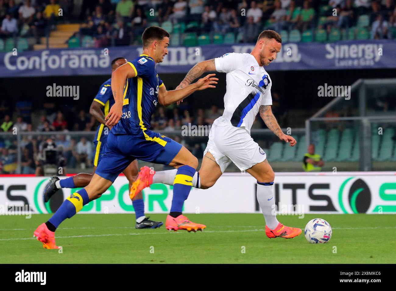 Arnautovic inter goal hi-res stock photography and images - Alamy
