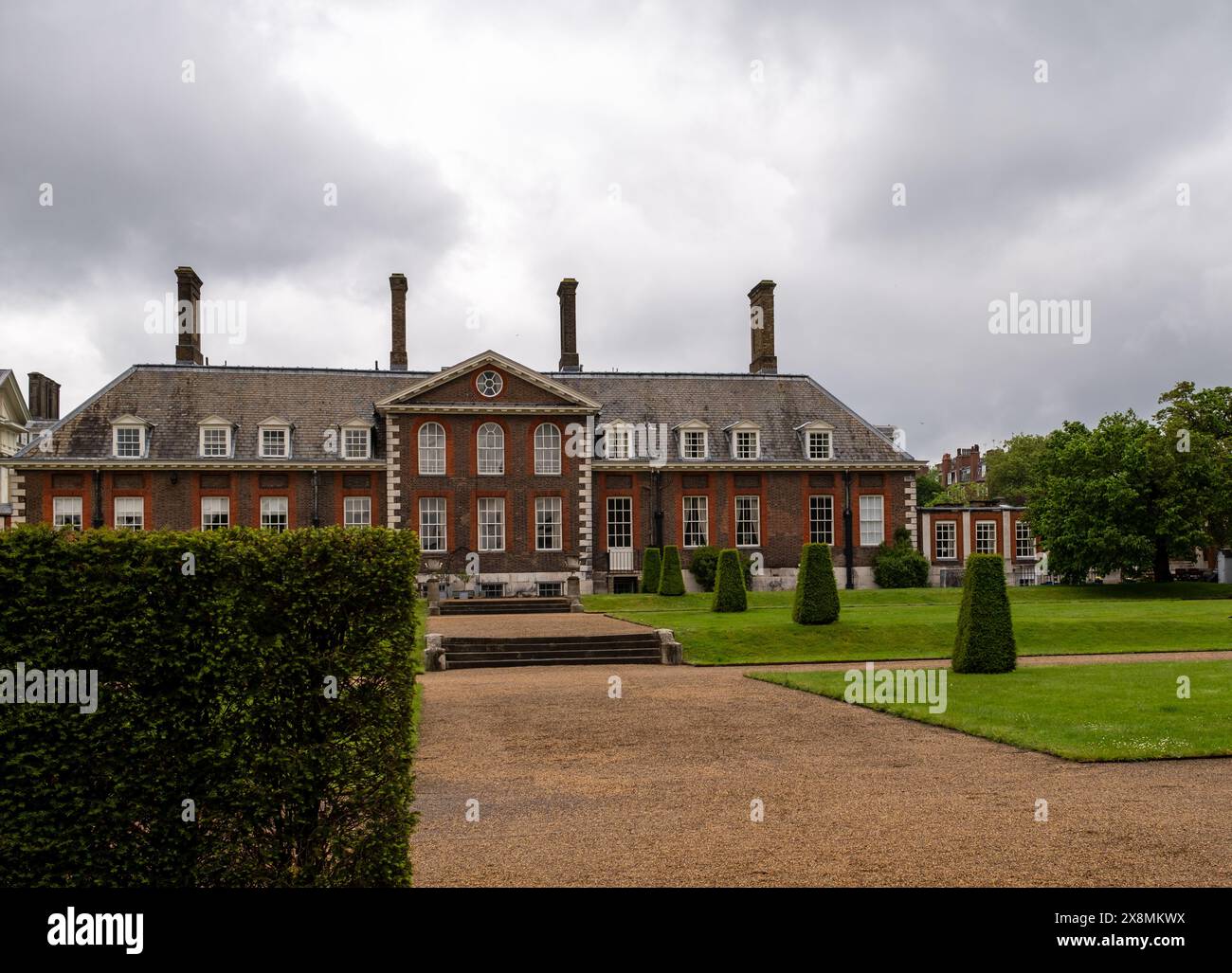 The exterior of the Royal Chelsea Hospital Stock Photo - Alamy