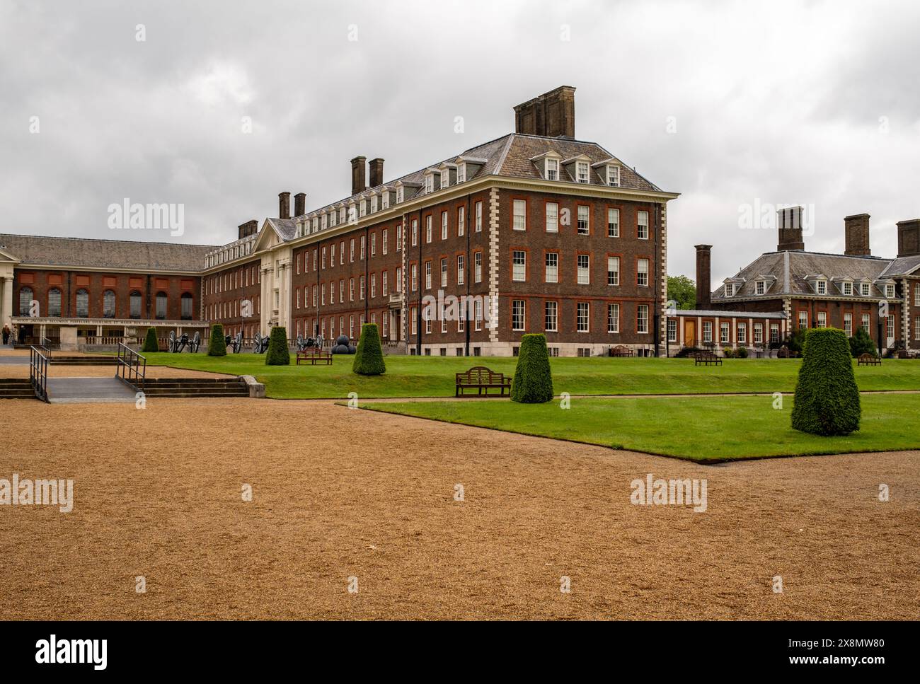 The exterior of the Royal Chelsea Hospital Stock Photo - Alamy