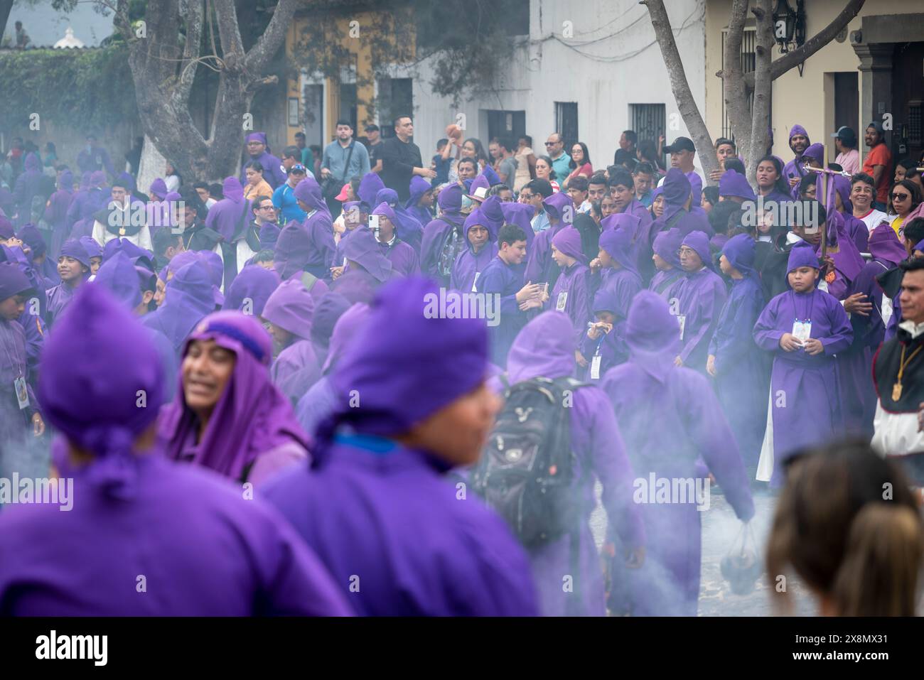 Traditional Easter procession, Antigua, Guatemala Stock Photo - Alamy