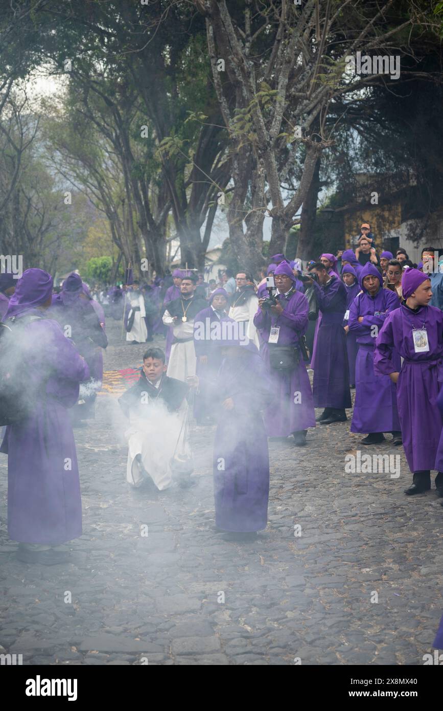Traditional Easter procession, Antigua, Guatemala Stock Photo - Alamy