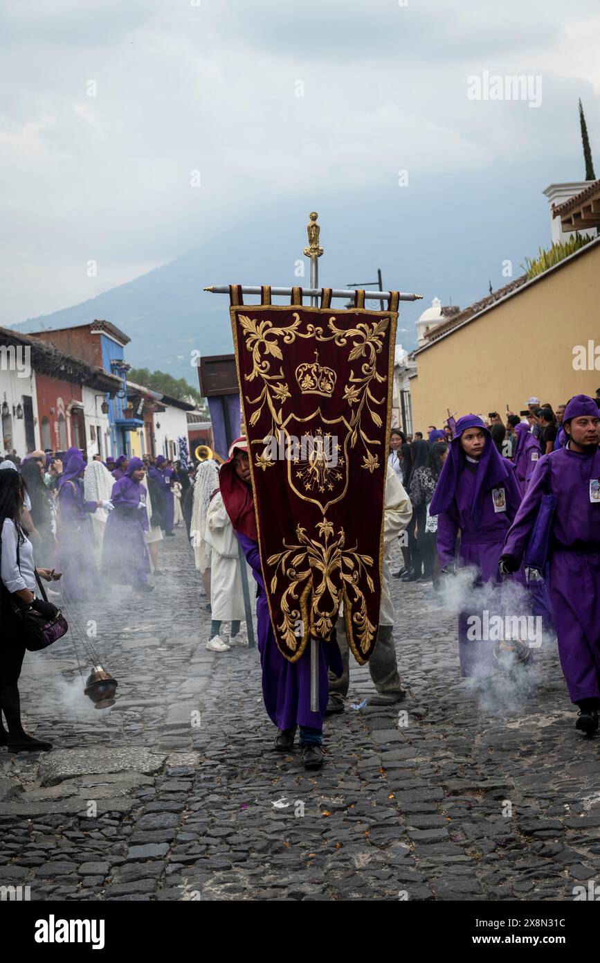 Traditional Easter procession, Antigua, Guatemala Stock Photo - Alamy