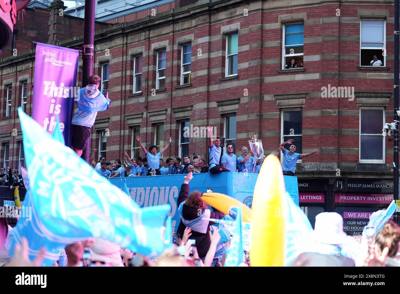 Manchester City's Erling Haaland, goalkeeper Ederson, Rodri and team ...