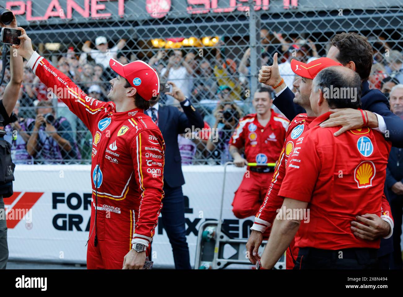 Fred vasseur and carlos sainz hi-res stock photography and images - Alamy