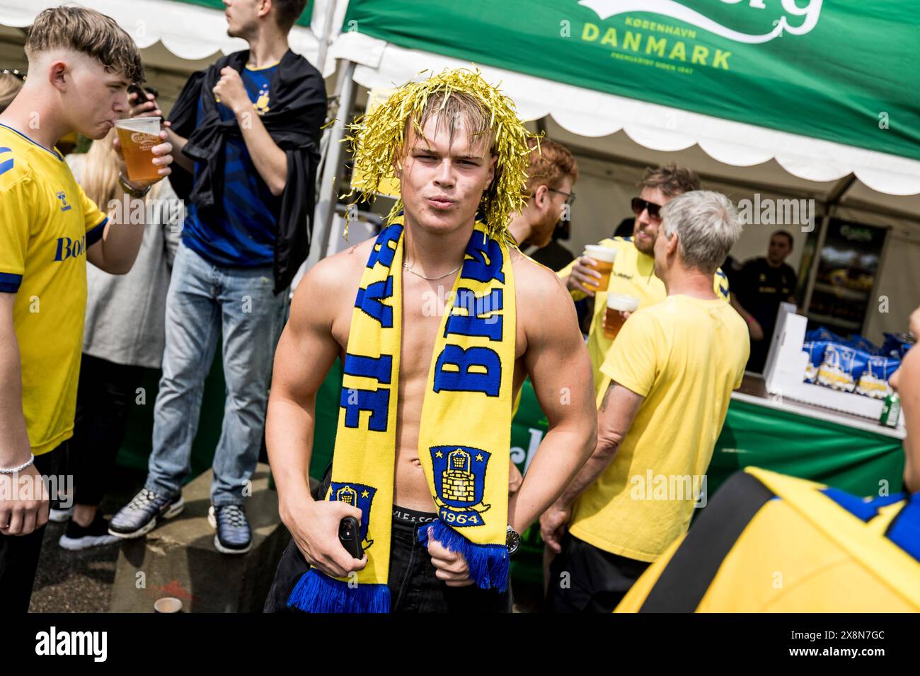Brondby, Denmark. 26th, May 2024. Football fans of Broendby IF gather ...