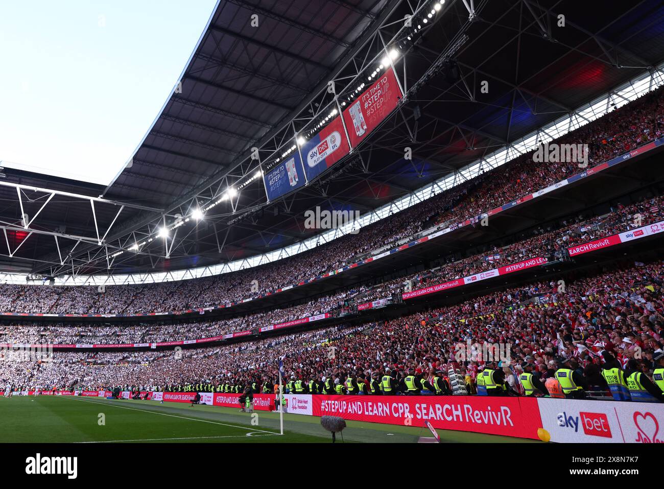 Wembley Stadium, London, UK. 26th May, 2024. EFL Championship Play Off ...