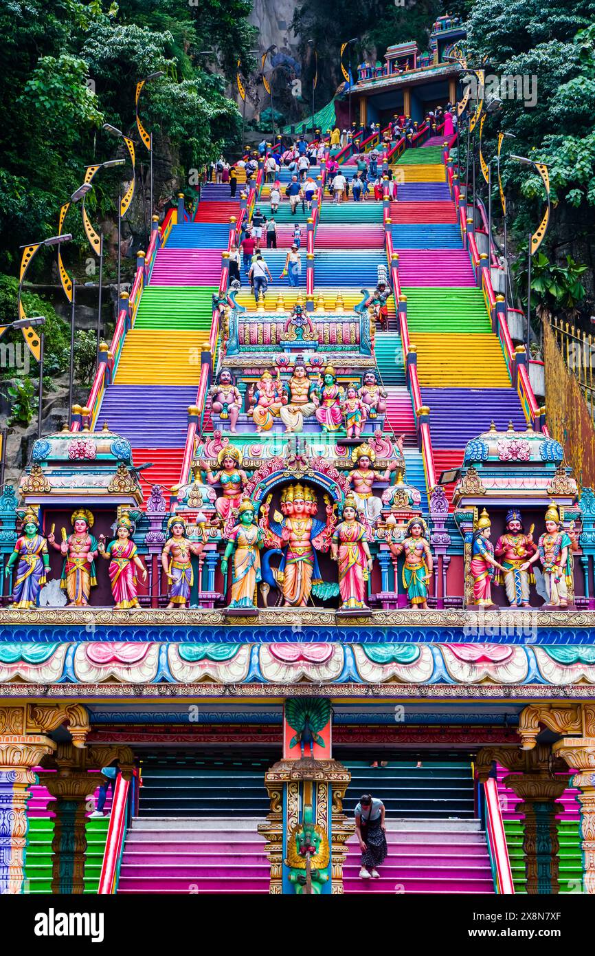Staircase to hindu temple hi-res stock photography and images - Alamy