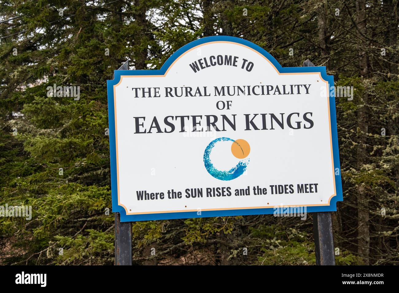 Welcome to the municipality of Eastern Kings sign in Prince Edward ...