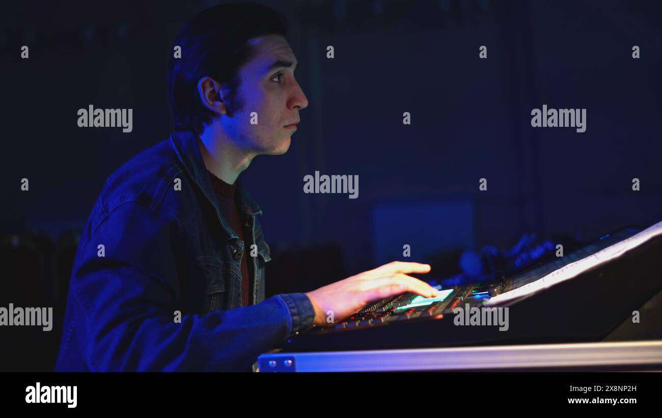 Backstage mixing desk hi-res stock photography and images - Alamy