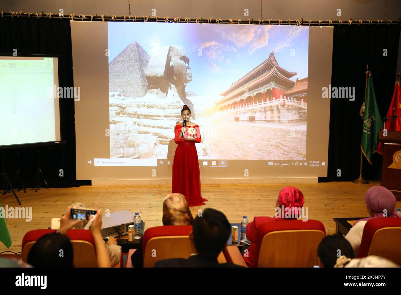 Cairo, Egypt. 25th May, 2024. A student performs during the "Chinese ...