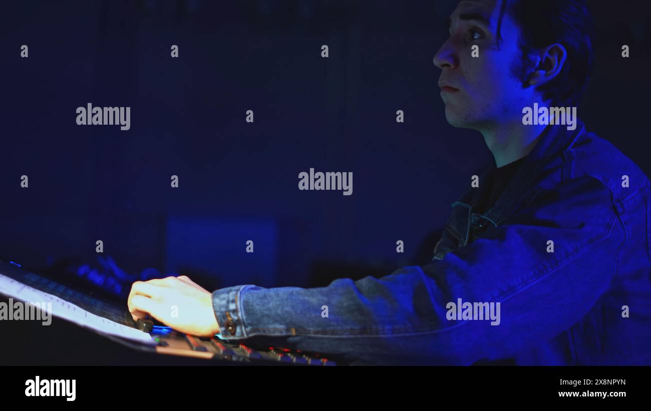 Backstage mixing desk hi-res stock photography and images - Alamy
