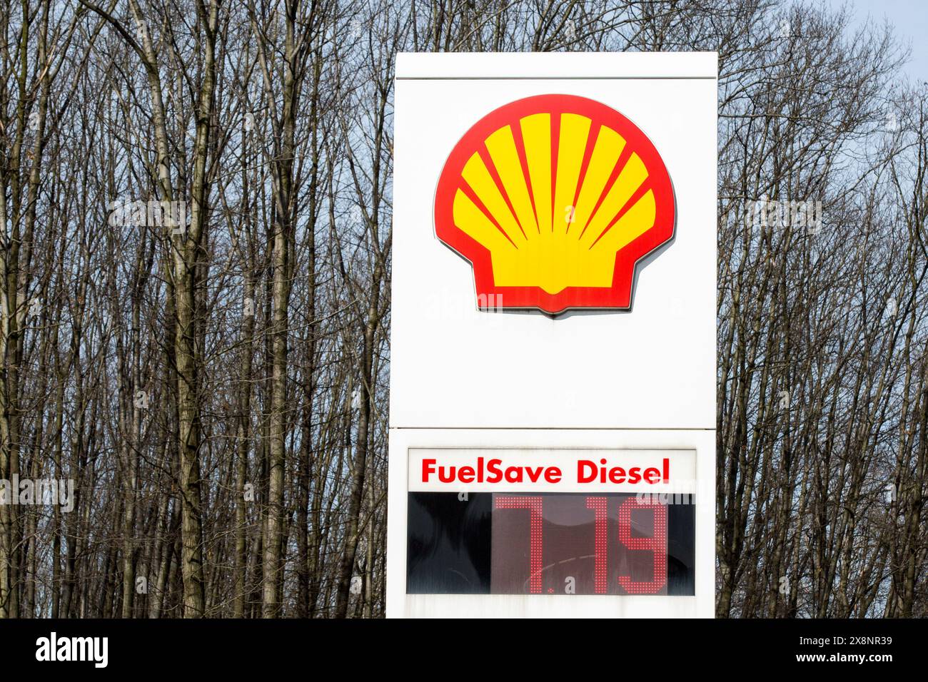 Ruda Slaska, Poland. 27th Mar, 2024. British multinational oil and gas ...