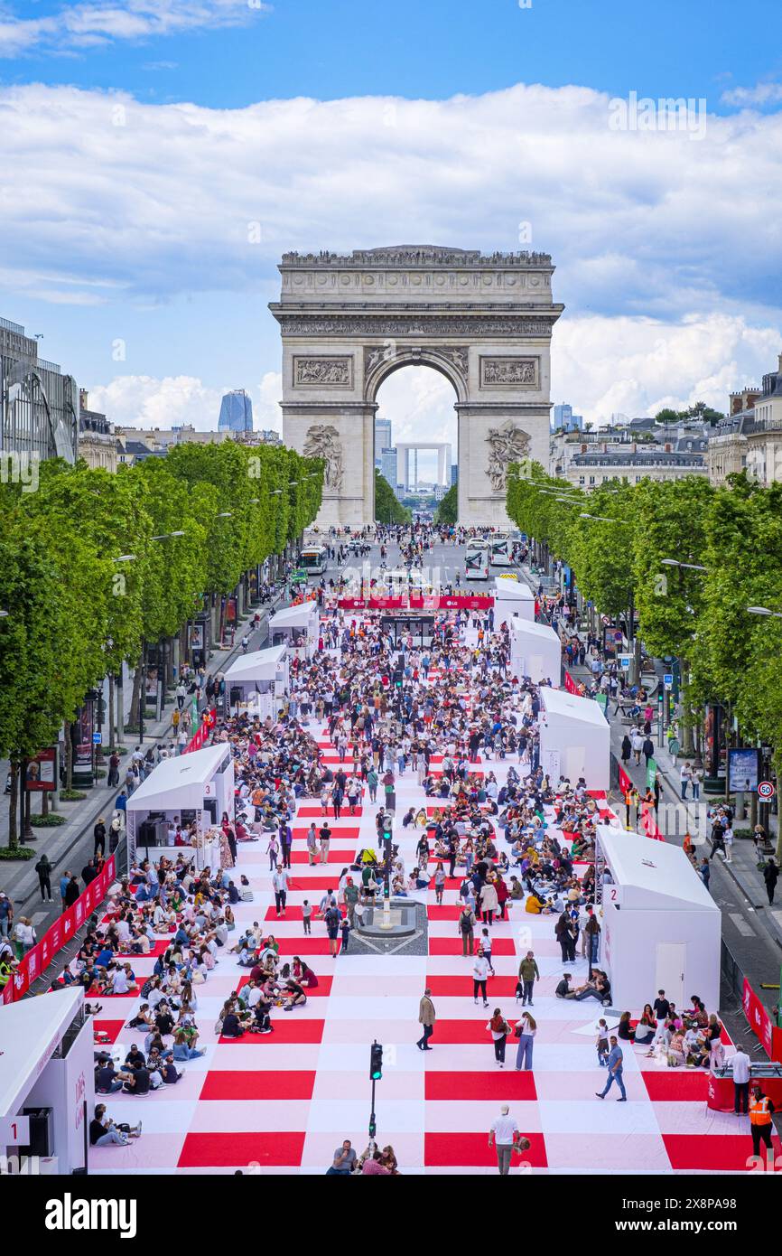 Sunday 26 may 2024 hi-res stock photography and images - Alamy