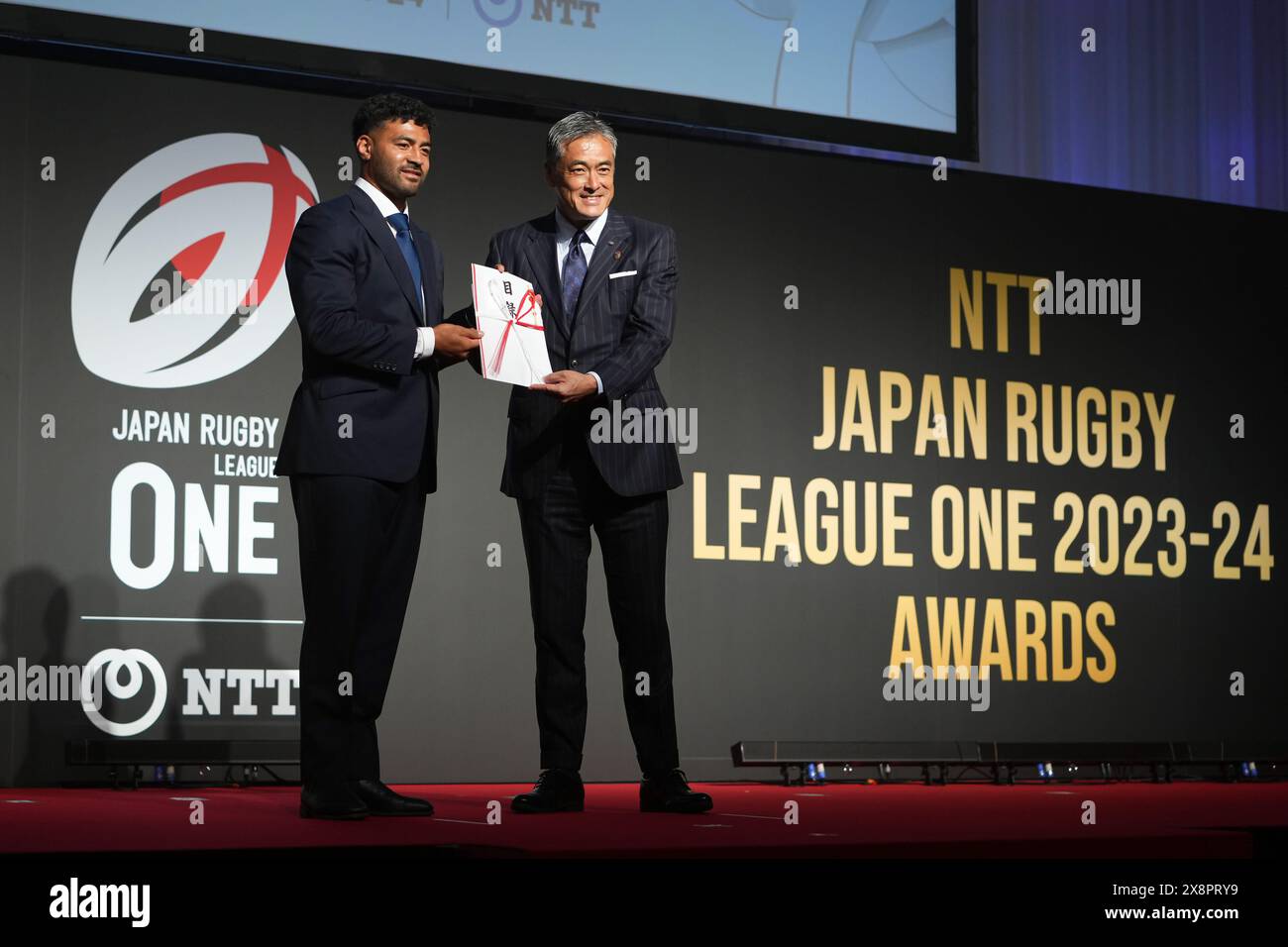 Tokyo, Japan. 27th May, 2024. (L-R) Richie Mounga (Brave Lupus ...