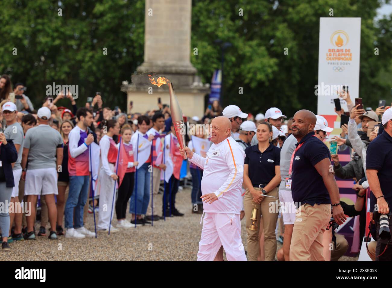 Arrival of the 2024 Olympic torch relay in Bordeaux. Thierry Marx ...