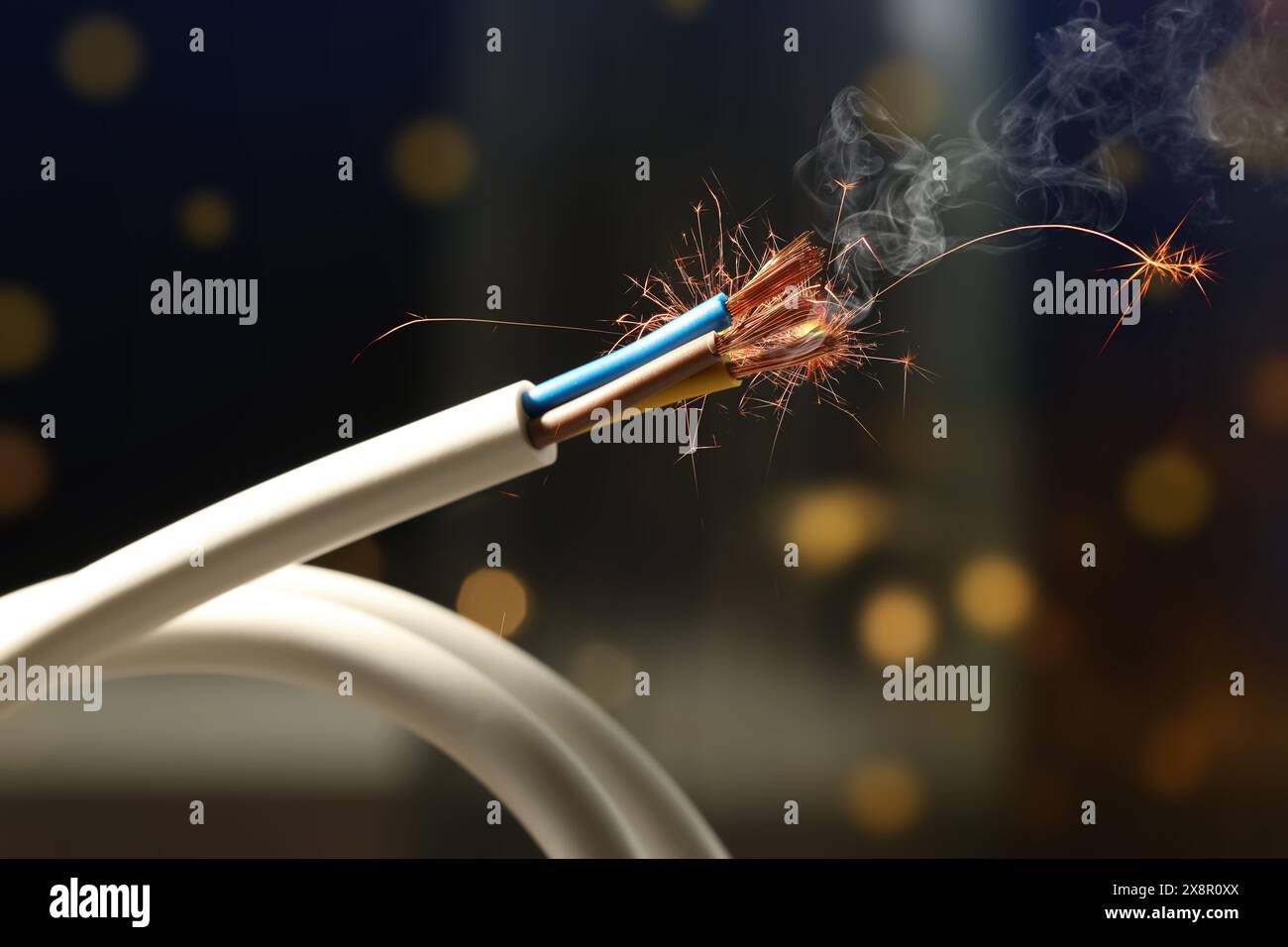 Sparking cable hi-res stock photography and images - Alamy