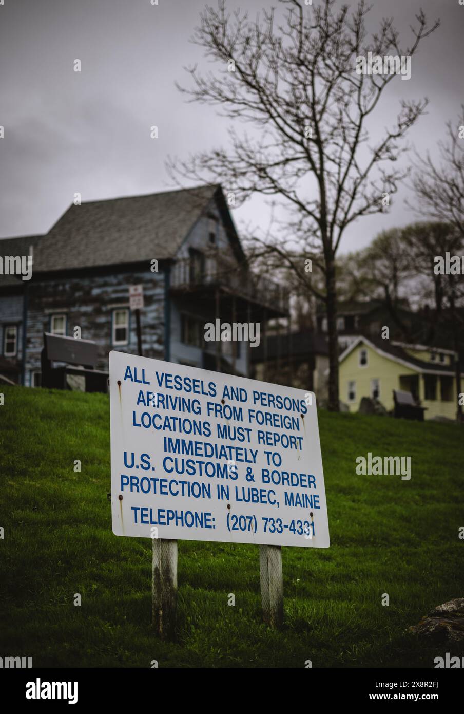 Maine border hi-res stock photography and images - Alamy