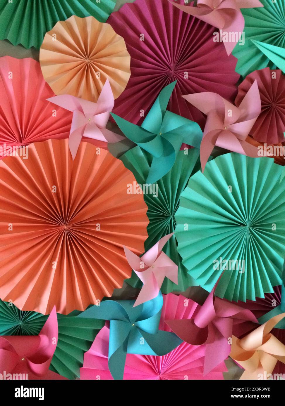 Diy festive craft hi-res stock photography and images - Alamy