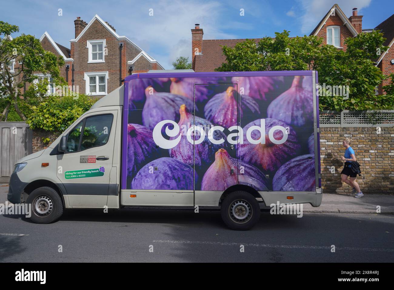 Wimbledon logo 2024 hi-res stock photography and images - Alamy