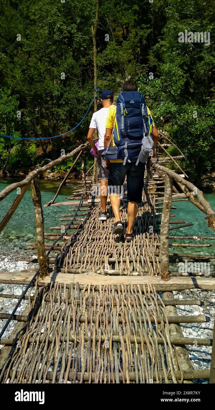 Bridge over turquoise waters hi-res stock photography and images - Alamy