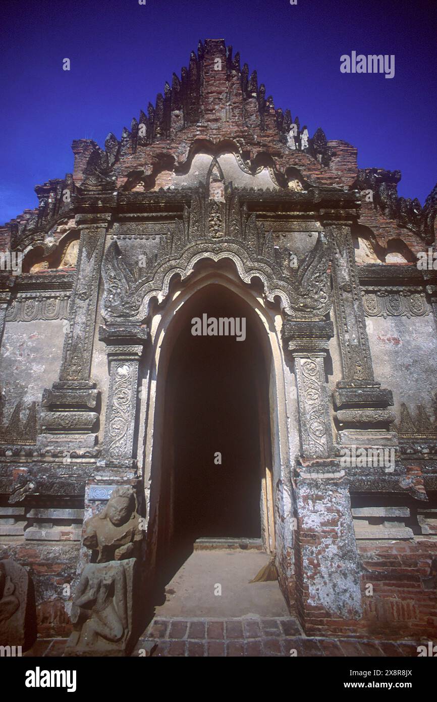 Front door, Izagon Temple, Bagan, Mandalay Region, Myanmar Stock Photo ...
