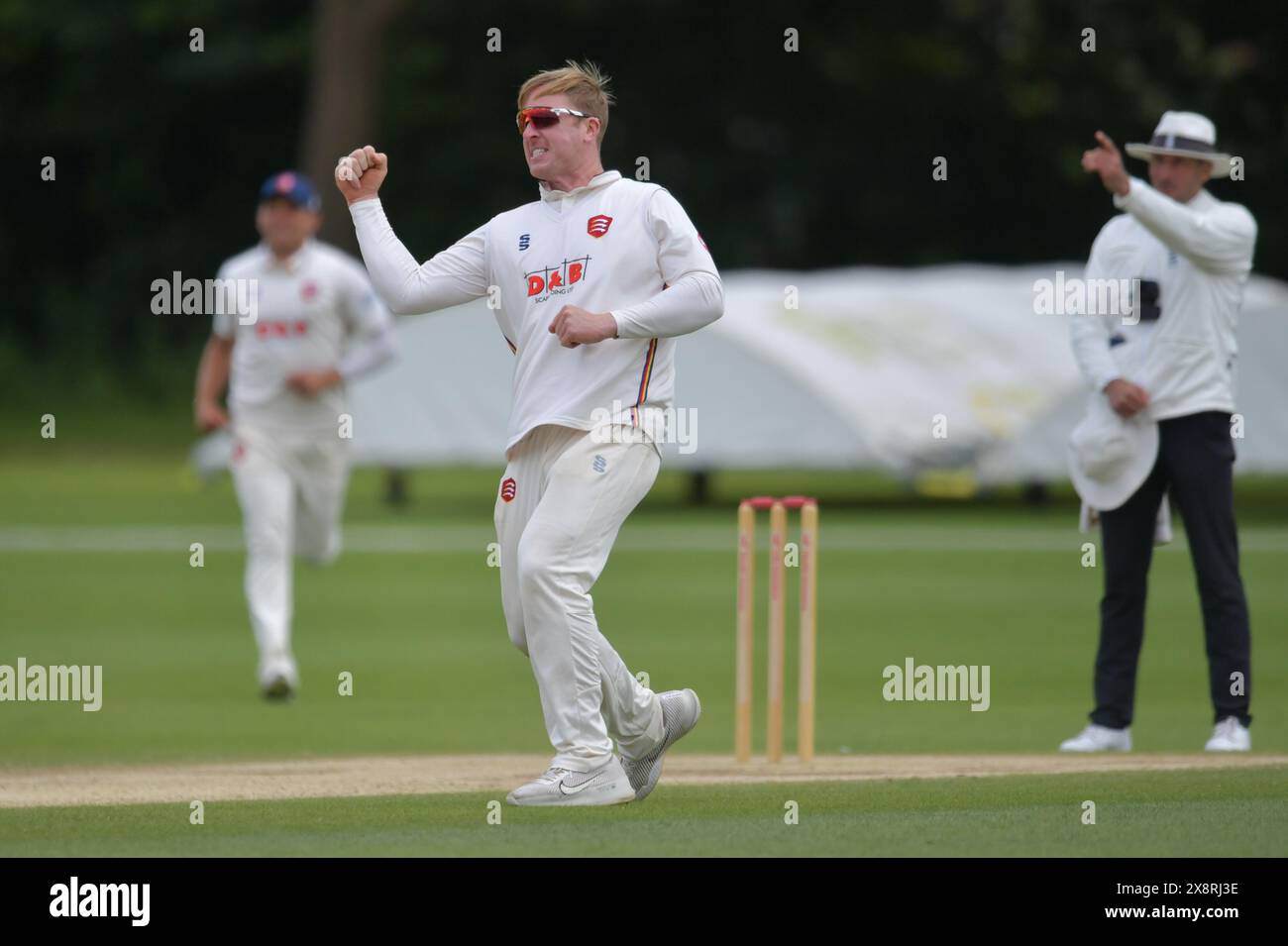 Canterbury, England. 27th May 2024. Simon Harmer celebrates taking the ...