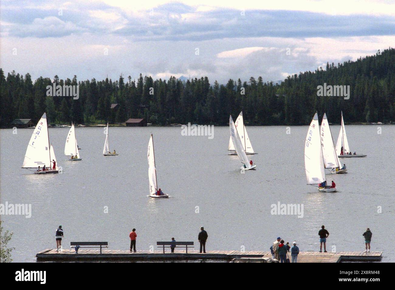 Colorado, U.S.A., approx. 1987. Sailboats on a mountain lake Stock ...