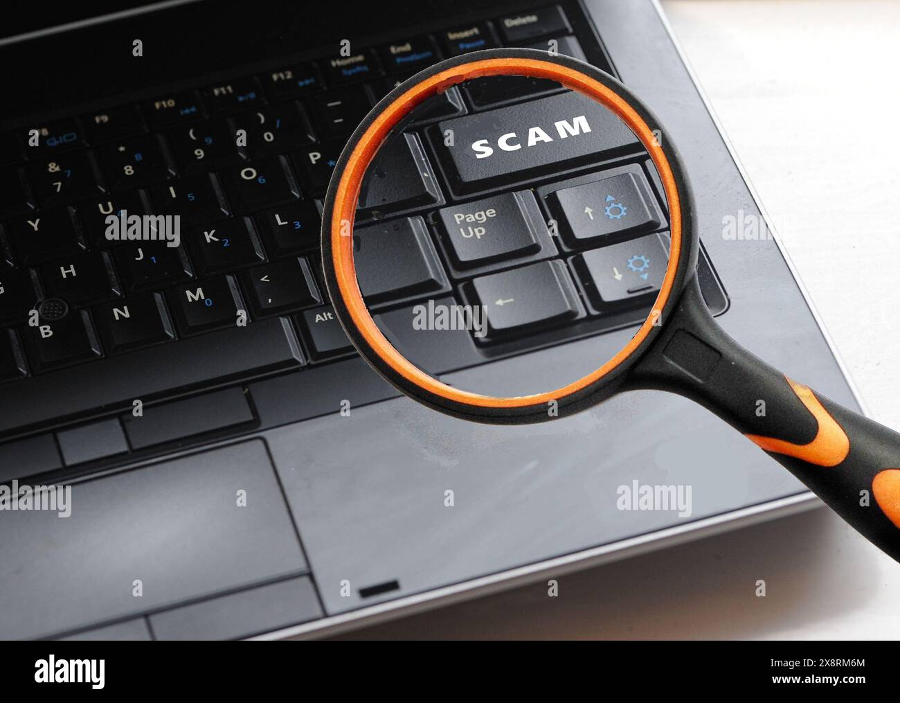 Romance scam hi-res stock photography and images - Alamy