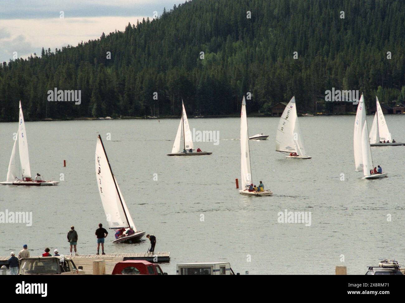Colorado, U.S.A., approx. 1987. Sailboats on a mountain lake Stock ...