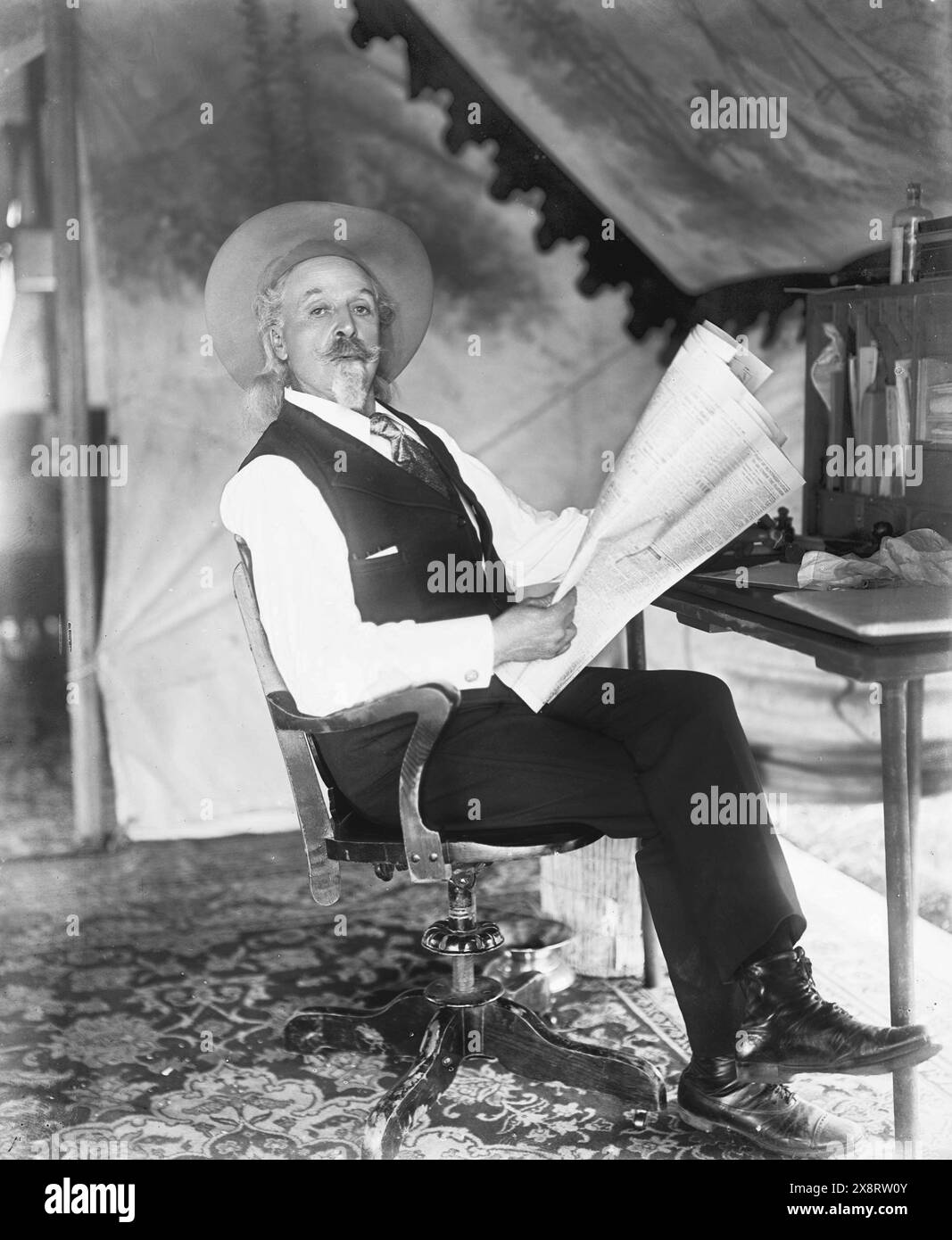 Won bill Black and White Stock Photos & Images - Alamy