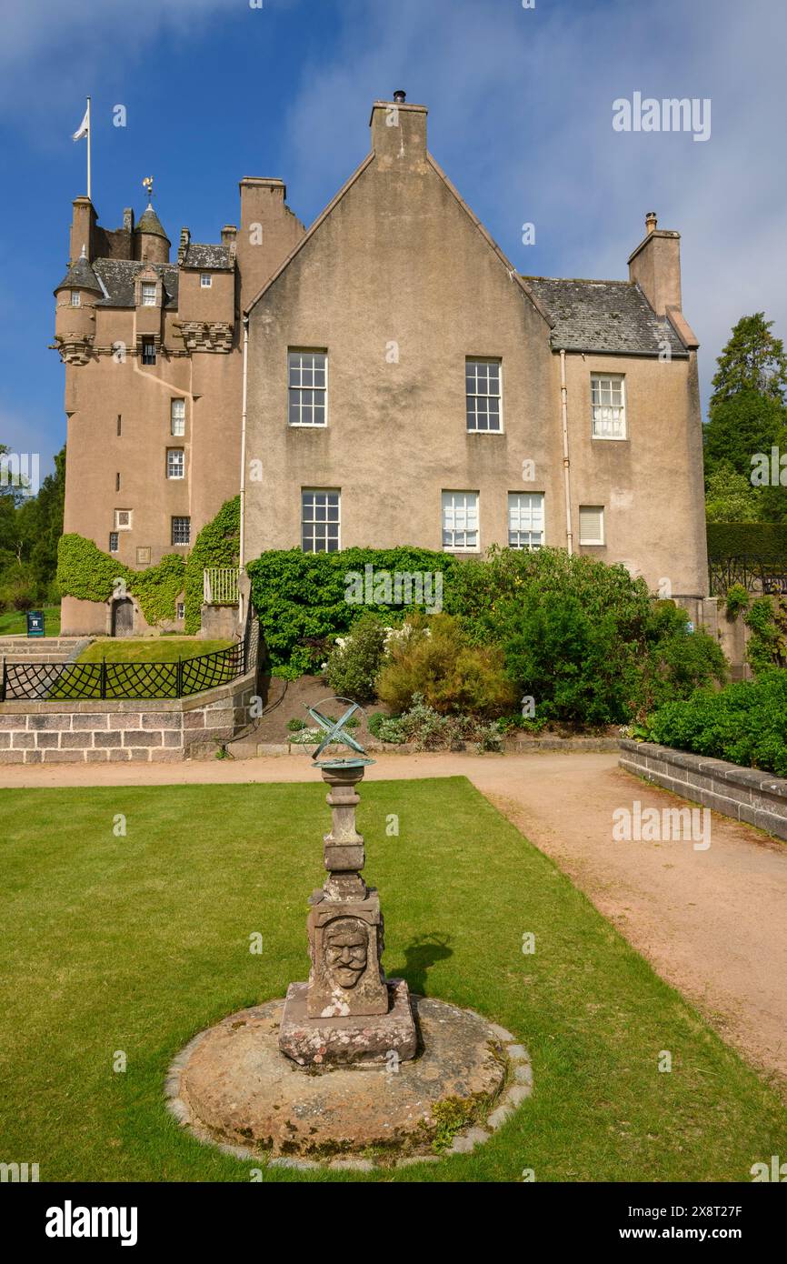 Crathes Castle and gardens, Banchory, Deeside, Aberdeenshire, Scotland ...