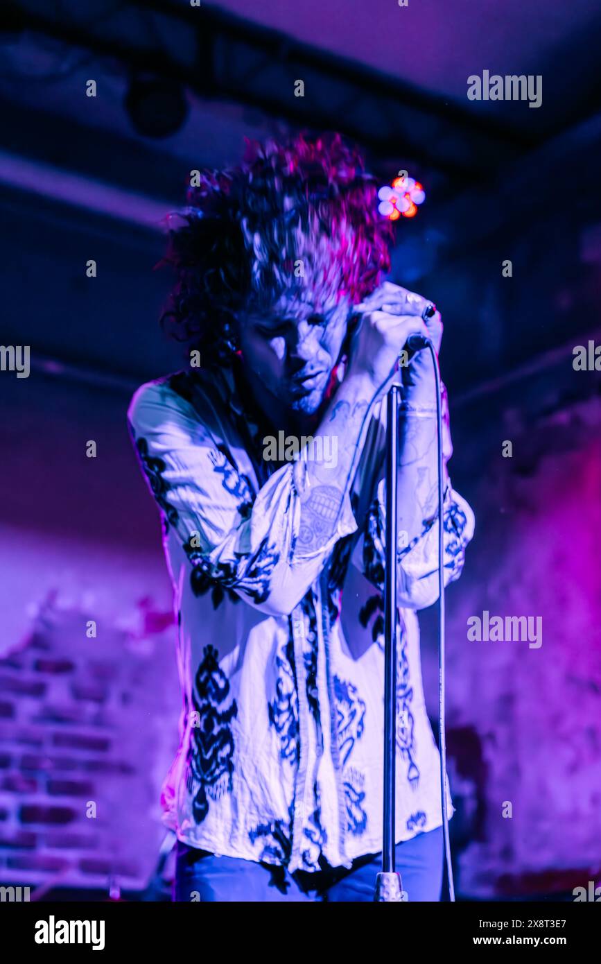 Ananda mida set hi-res stock photography and images - Alamy