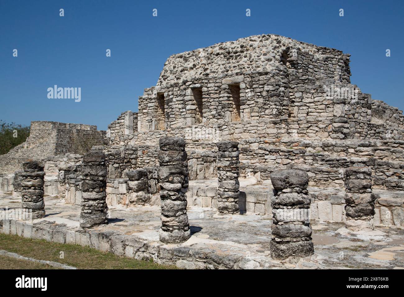 Templo de los Guerreros, Mayapan Mayan Archaeological Site, Yucatan ...