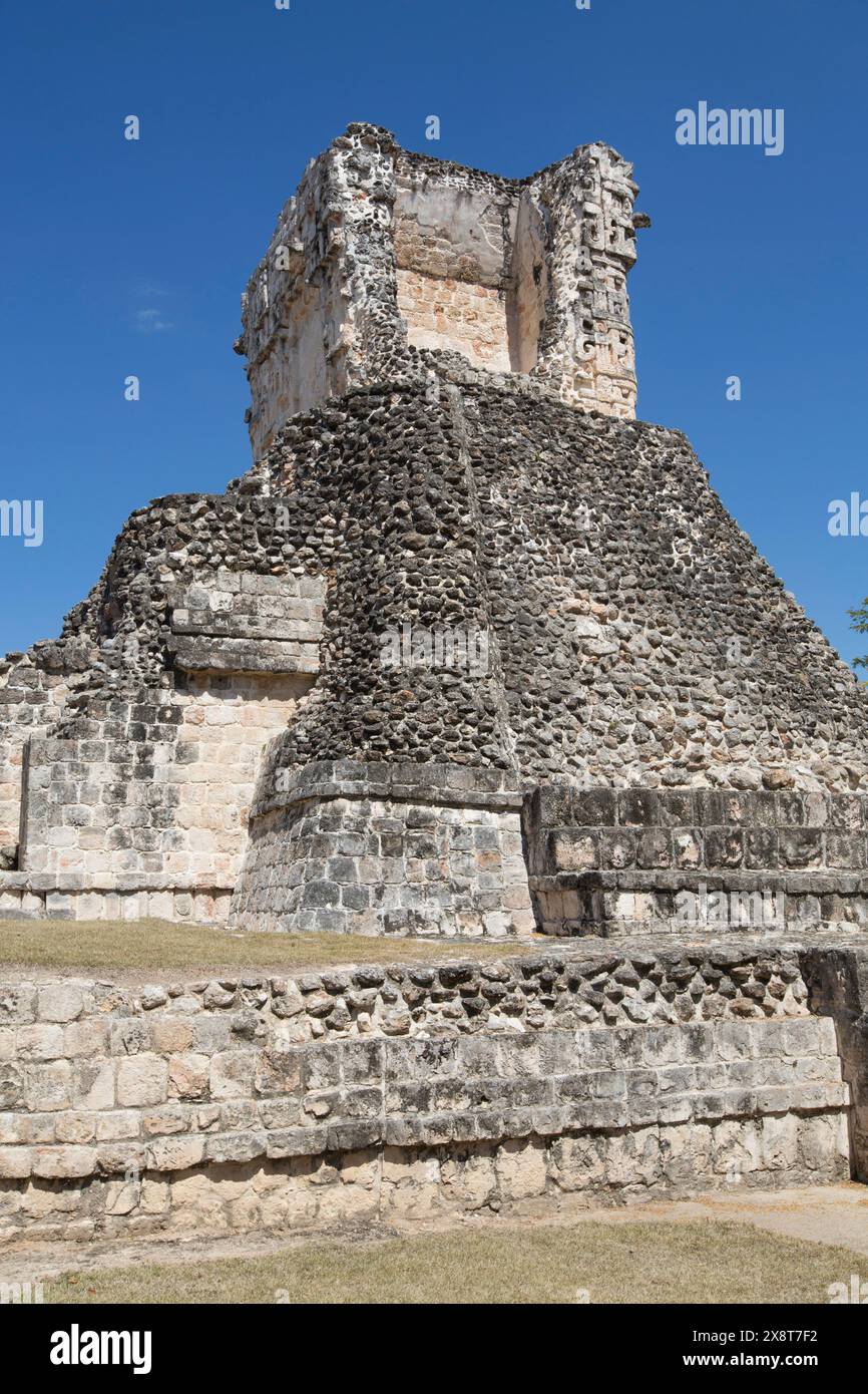Dzibilnocac (Painted Vault) Temple,Dzibilnocac Mayan Archaeological ...