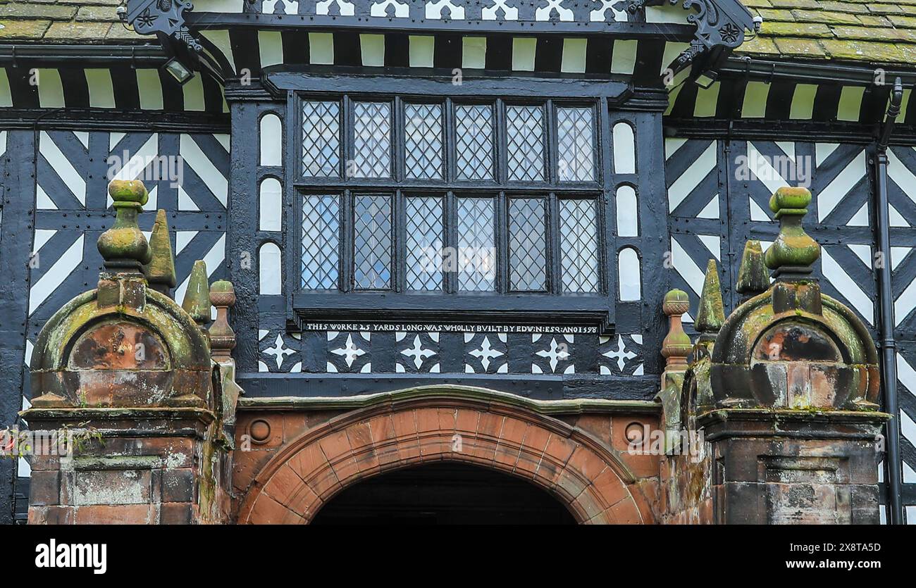 Speke Hall, a black and white painted wood-framed wattle-and-daub Tudor ... Speke Hall, a black and white painted wood-framed wattle-and-daub Tudor ...