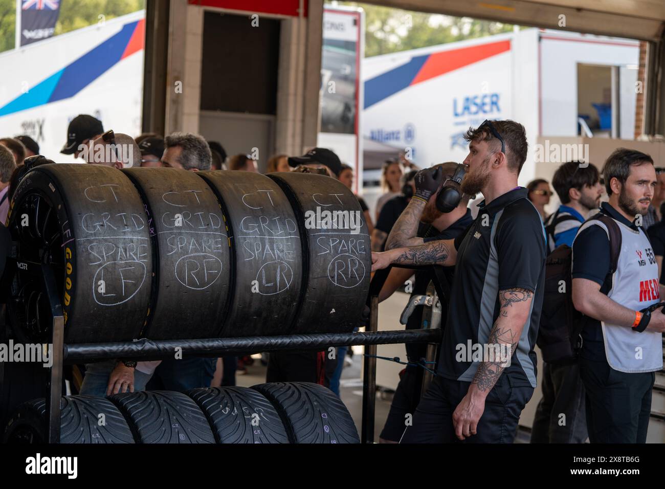 Team BMW Garage Round 5 Brands Hatch Indy during the BTCC British ...
