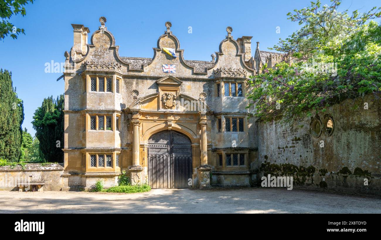 Stanway village hi-res stock photography and images - Alamy