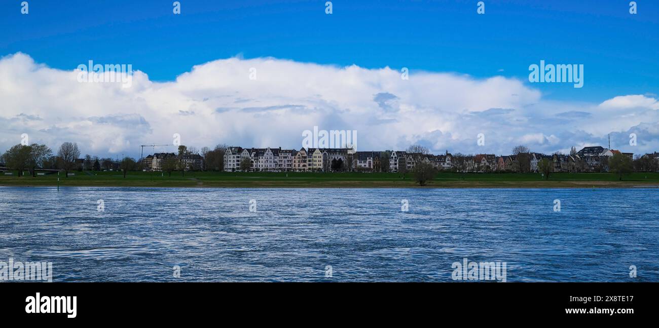 View over the Rhine, behind Oberkassel, Duesseldorf, Germany Stock ...