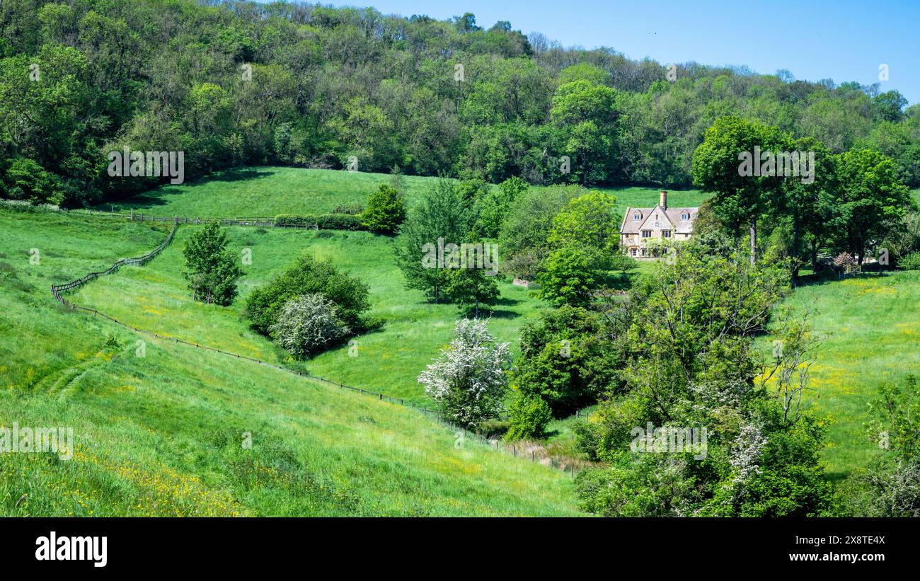 Cotswold views hi-res stock photography and images - Alamy
