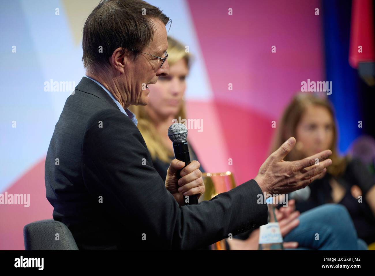 Federal Health Minister Karl Lauterbach (SPD) speaks in Berlin at the ...