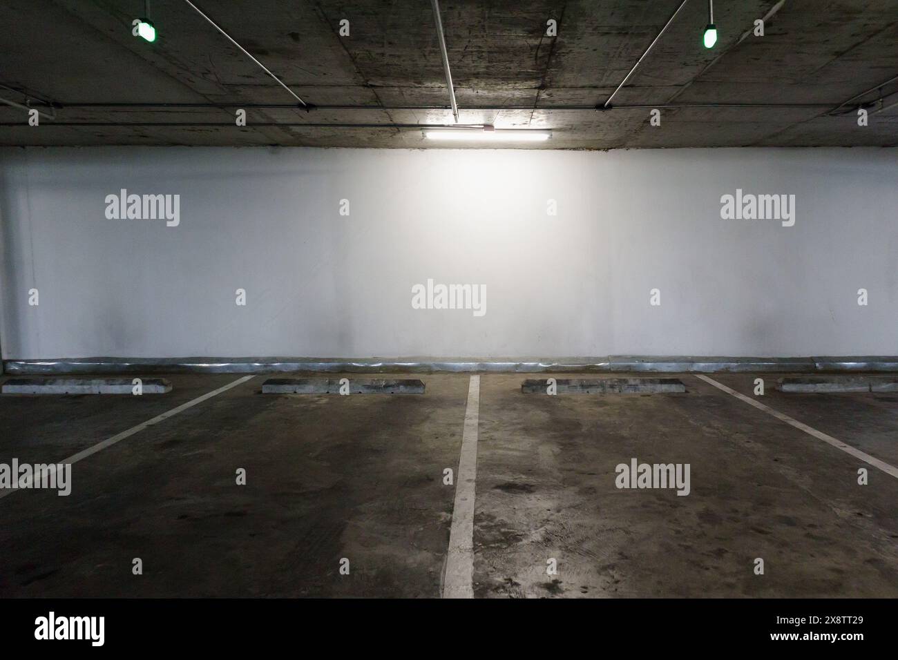Parking lot interior structure hi-res stock photography and images - Alamy