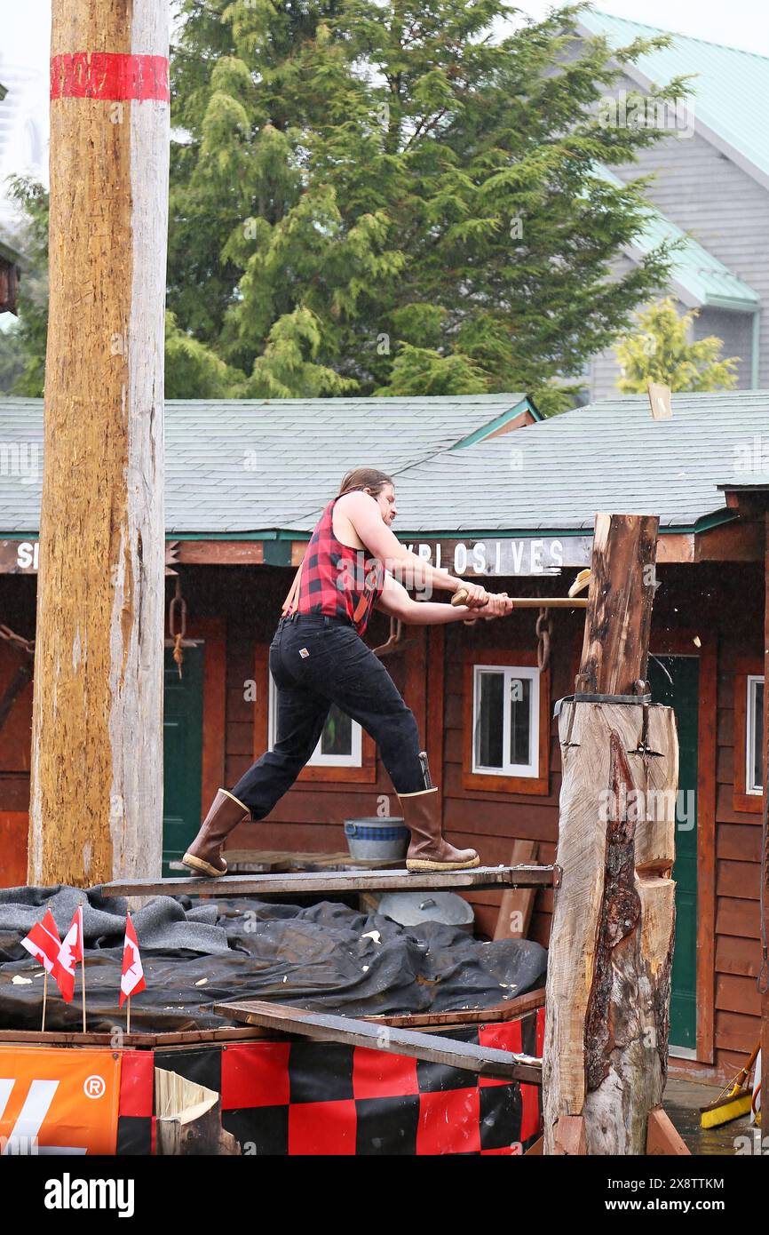 Springboard chop, Great Alaskan Lumberjack Show, Ketchikan ...