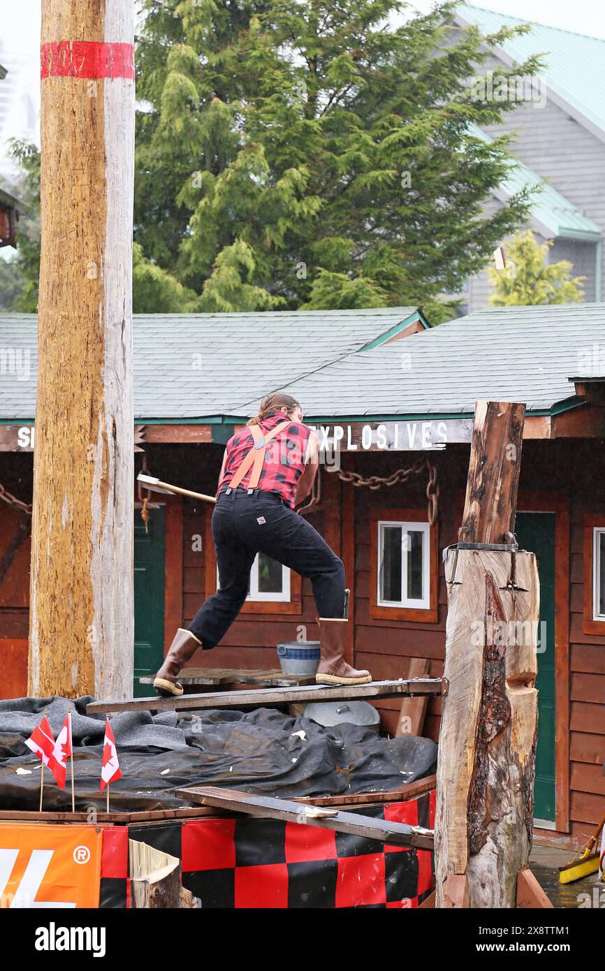 Springboard chop, Great Alaskan Lumberjack Show, Ketchikan ...