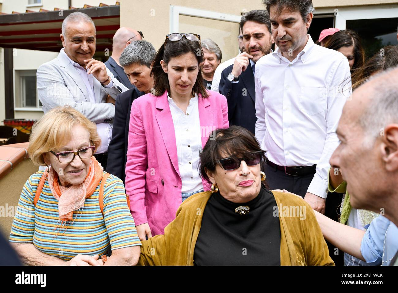 Leader democratico hi-res stock photography and images - Alamy