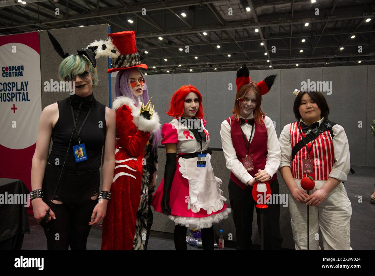 A group of cosplayers at Comic Con London Stock Photo - Alamy