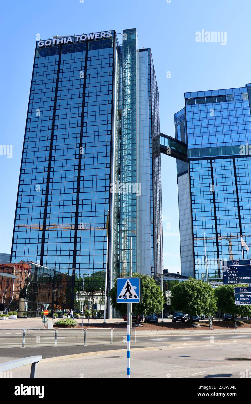 Exhibition towers hi-res stock photography and images - Alamy