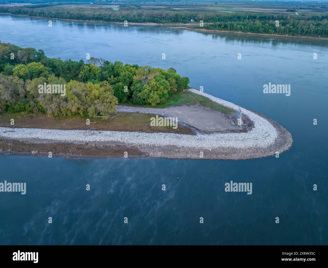 upstream entry to the Chain of Rock Bypass Canal from the Mississippi ...
