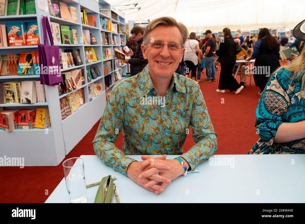 Children's author Philip Reeve portrait book signing in the Hay ...