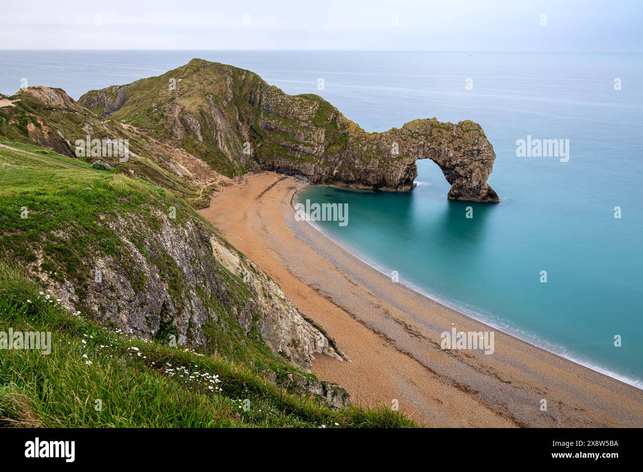 Durdle Door Arch View with No People, Dorset, England Stock Photo - Alamy